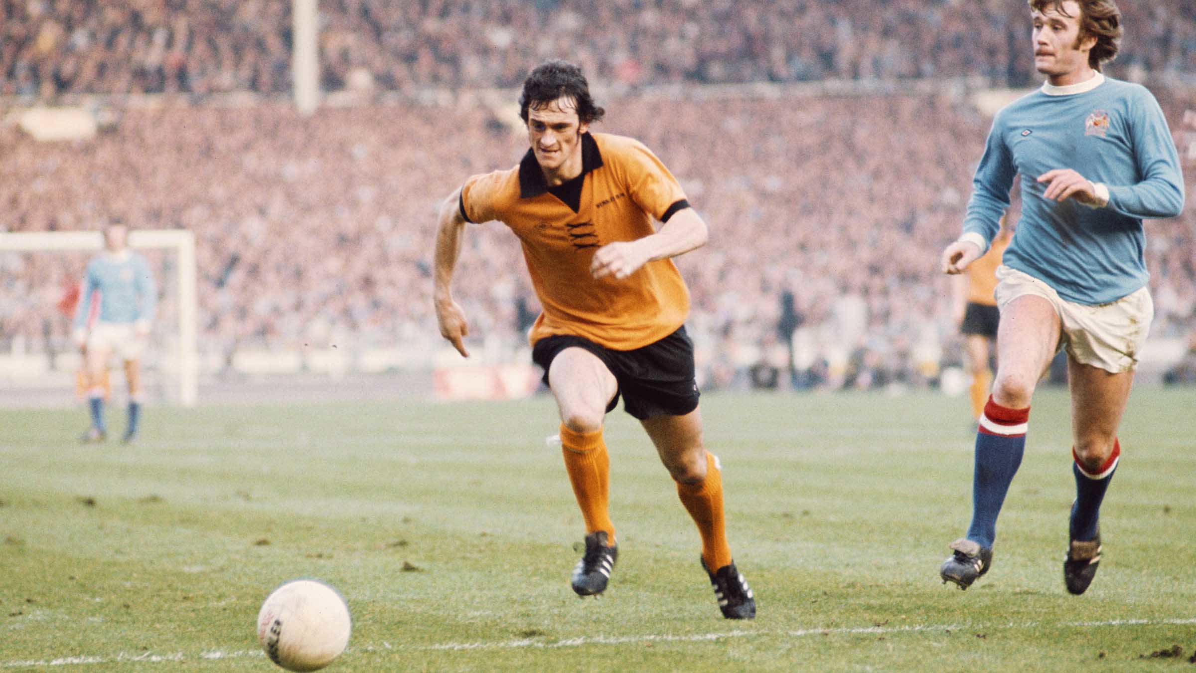 Wolves Scrapbook | Kenny Hibbitt | Features | News | Wolverhampton ...