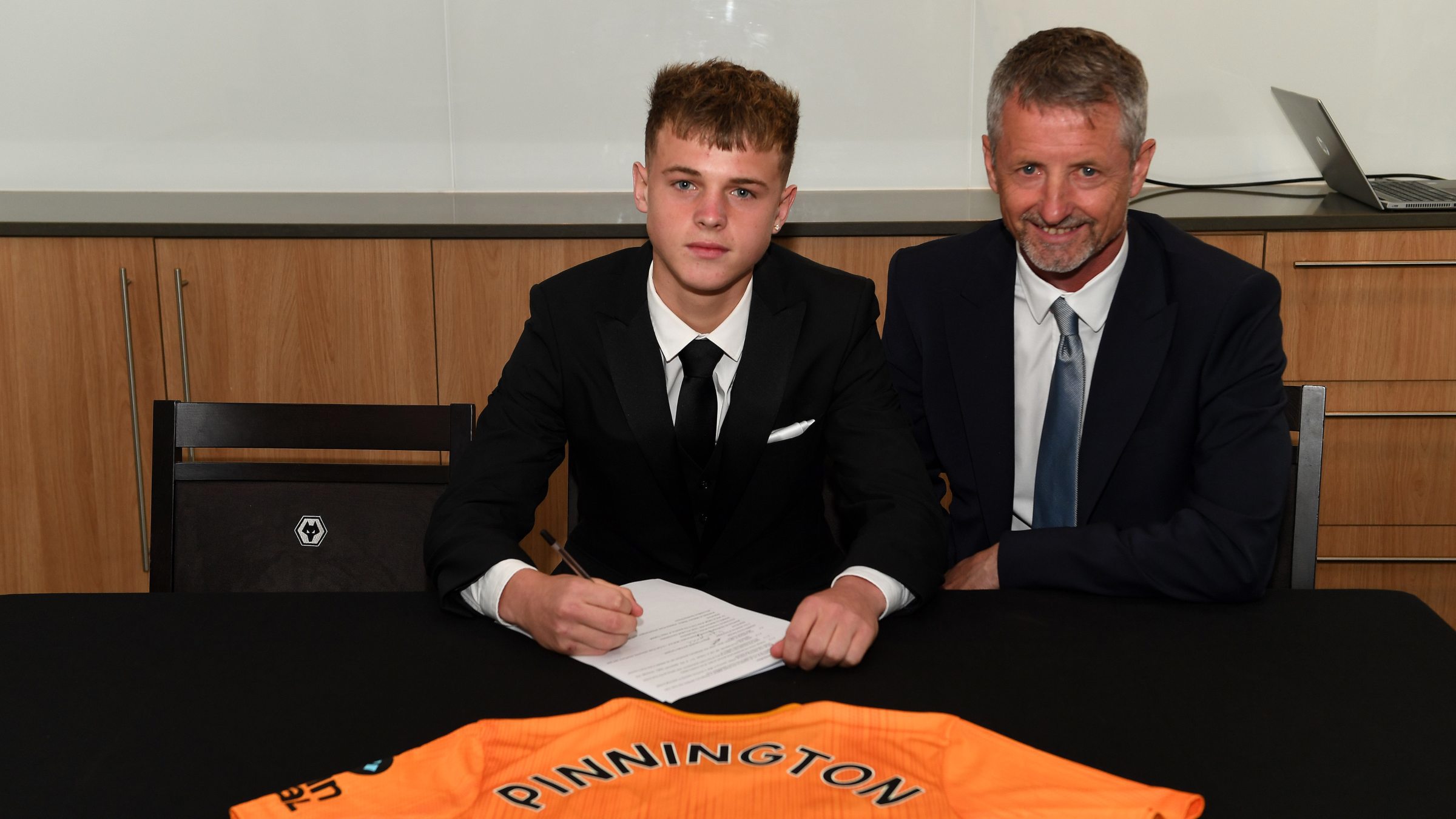 Get To Know | Dean Pinnington | Academy | News | Wolverhampton Wanderers FC