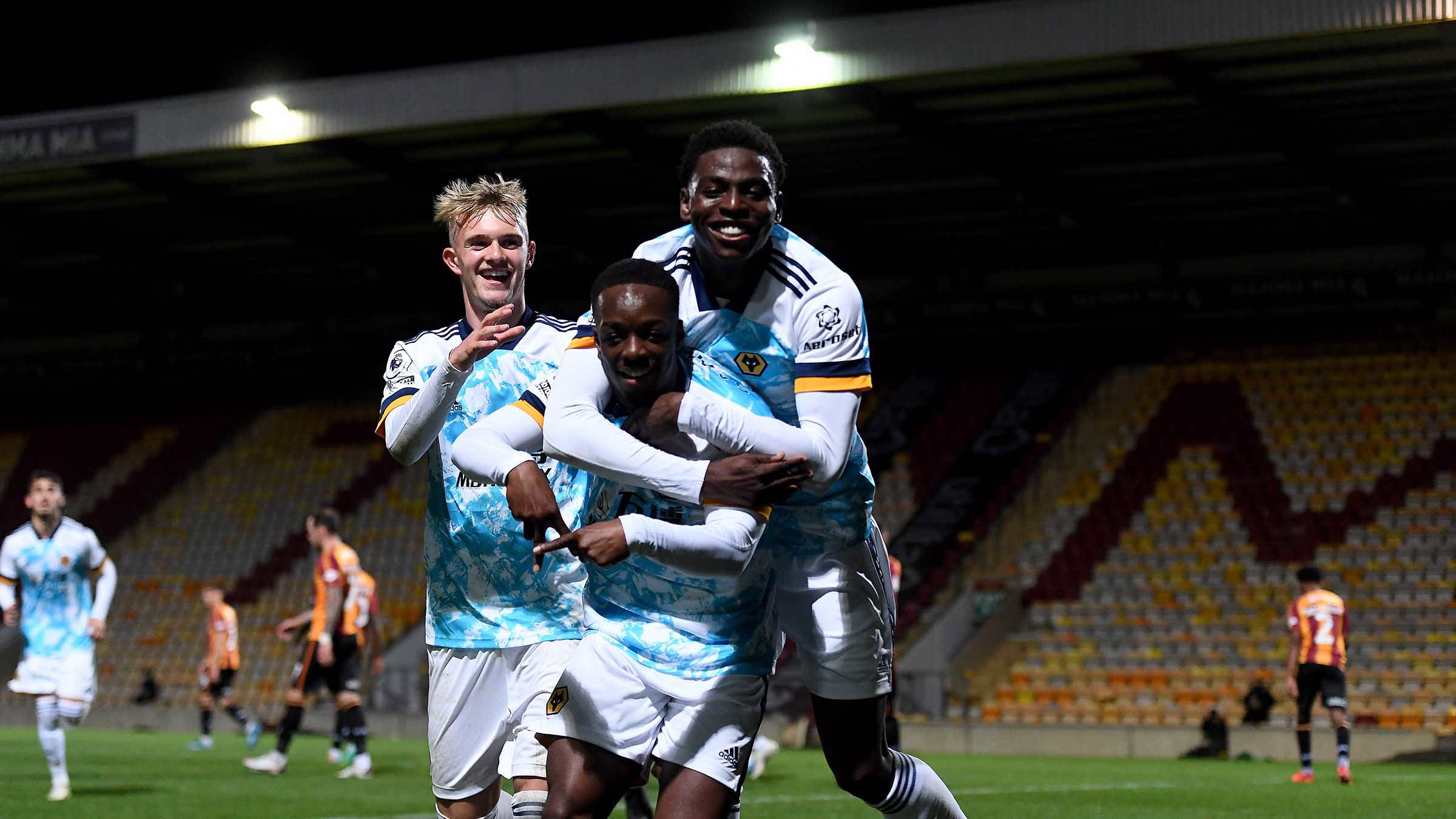 Report | Bradford 1-1 Wolves under-21s (3-5 pens) | Under-21 | News ...