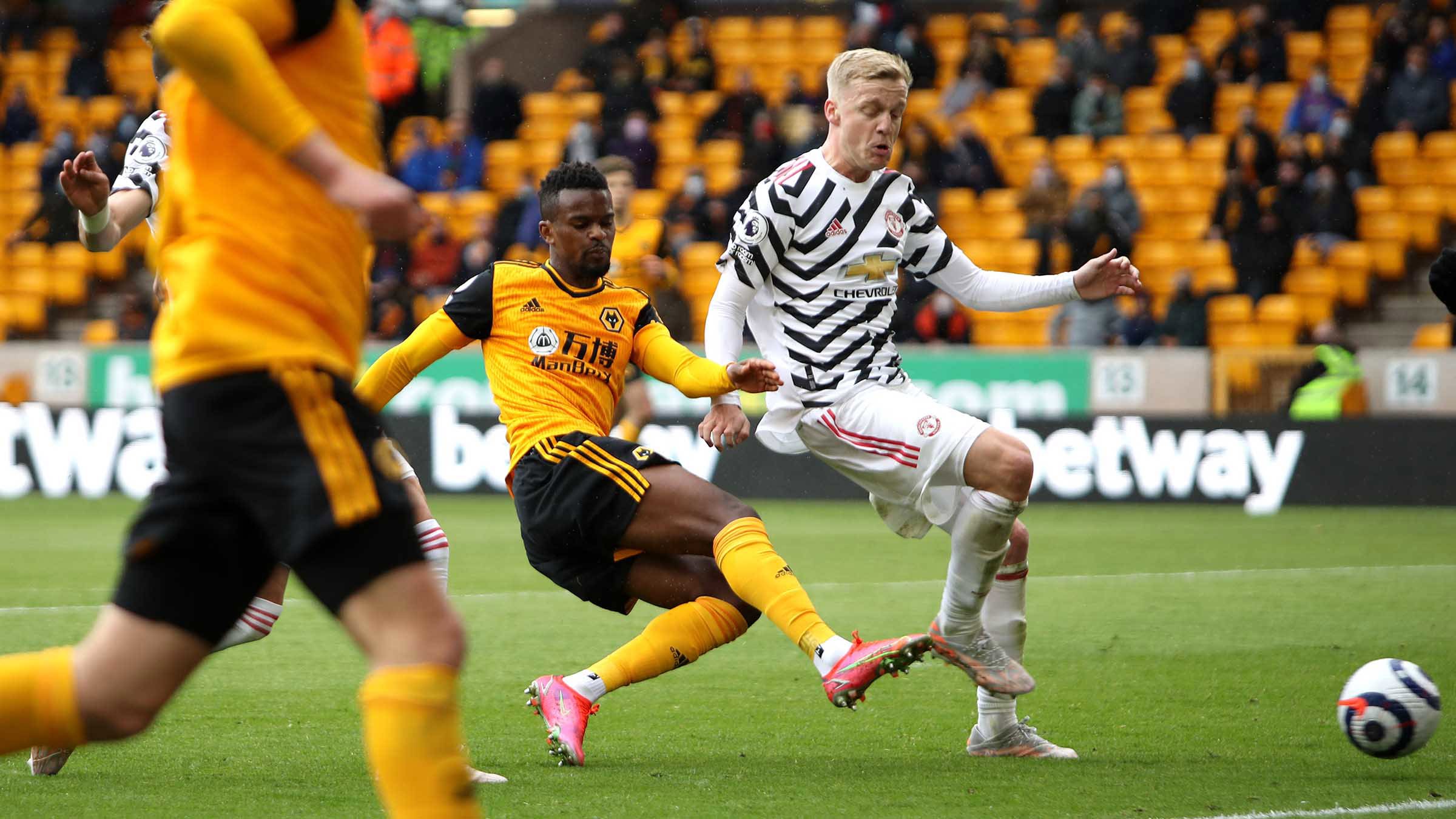 Report | Wolves 1-2 Man United | Men's First-Team | News ...
