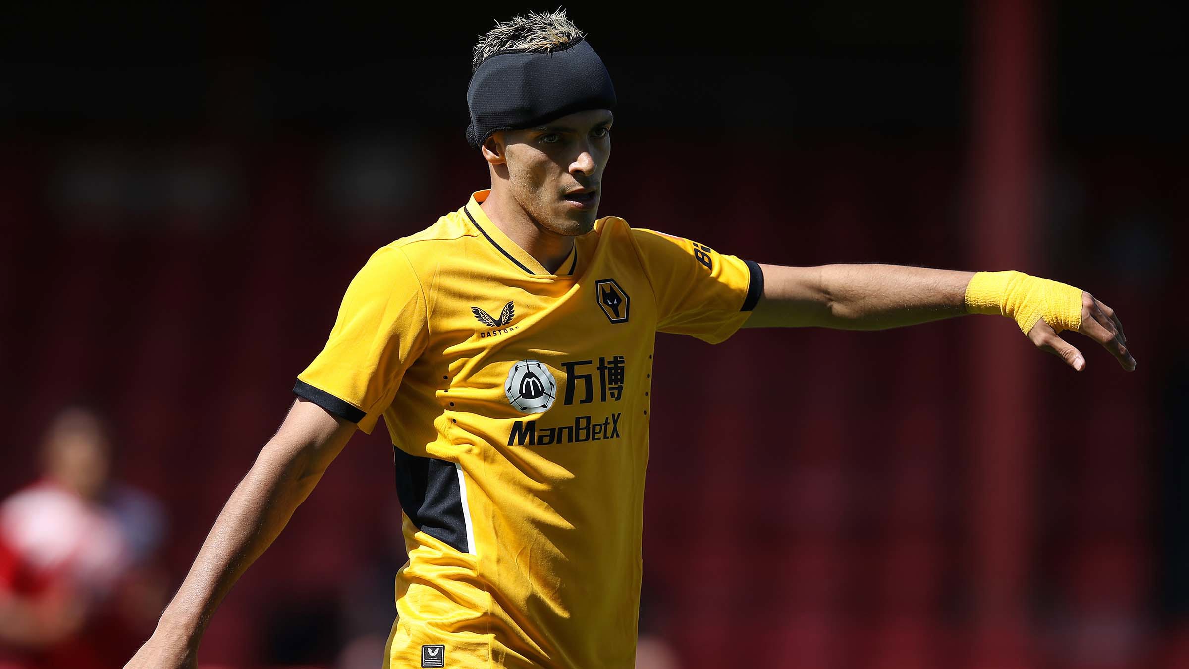 Gallery | Crewe 1-0 Wolves | Men's First-Team | News | Wolverhampton ...