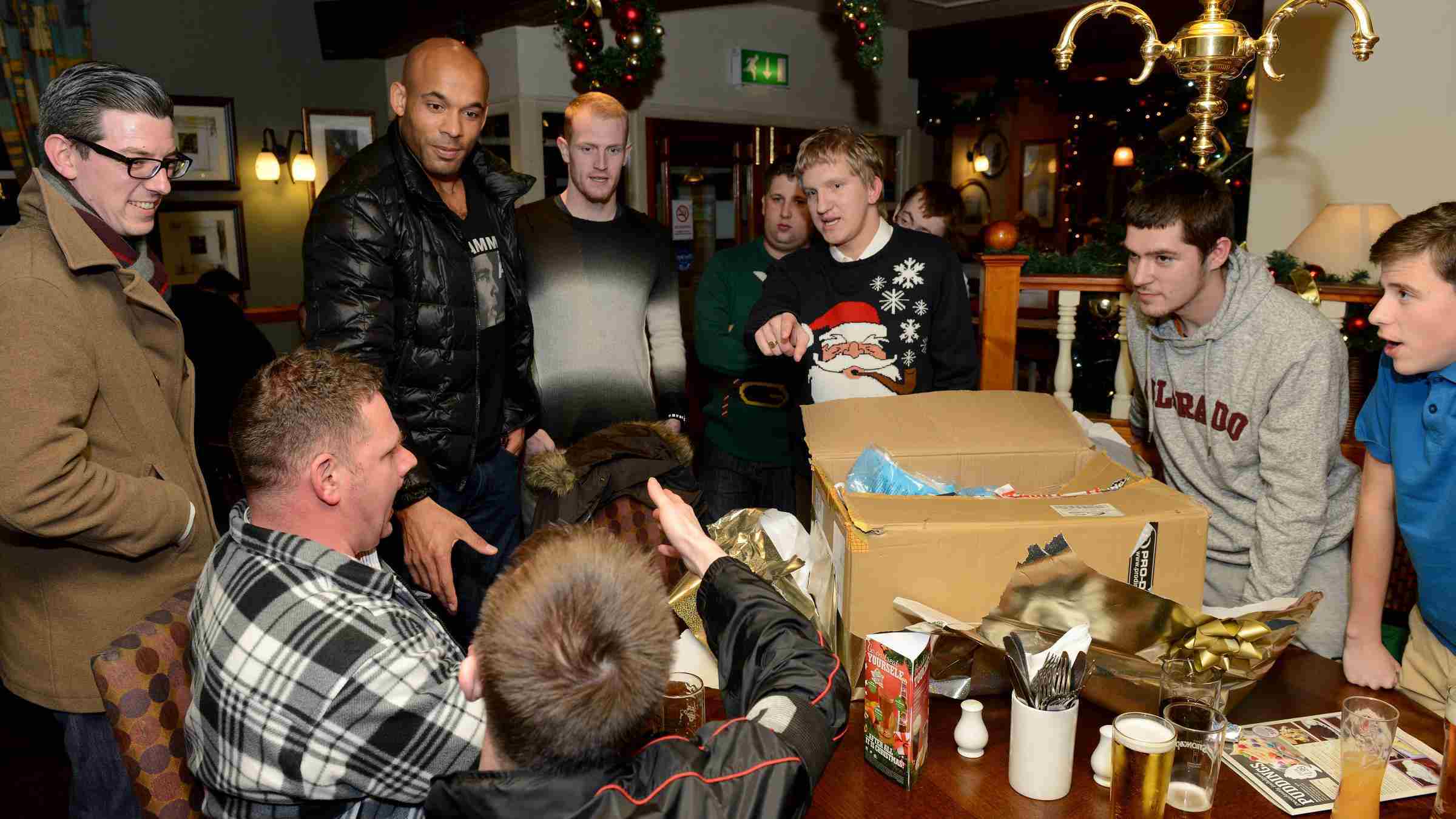 Wolves Wishes: Goalkeepers present new kit | Club | News ...