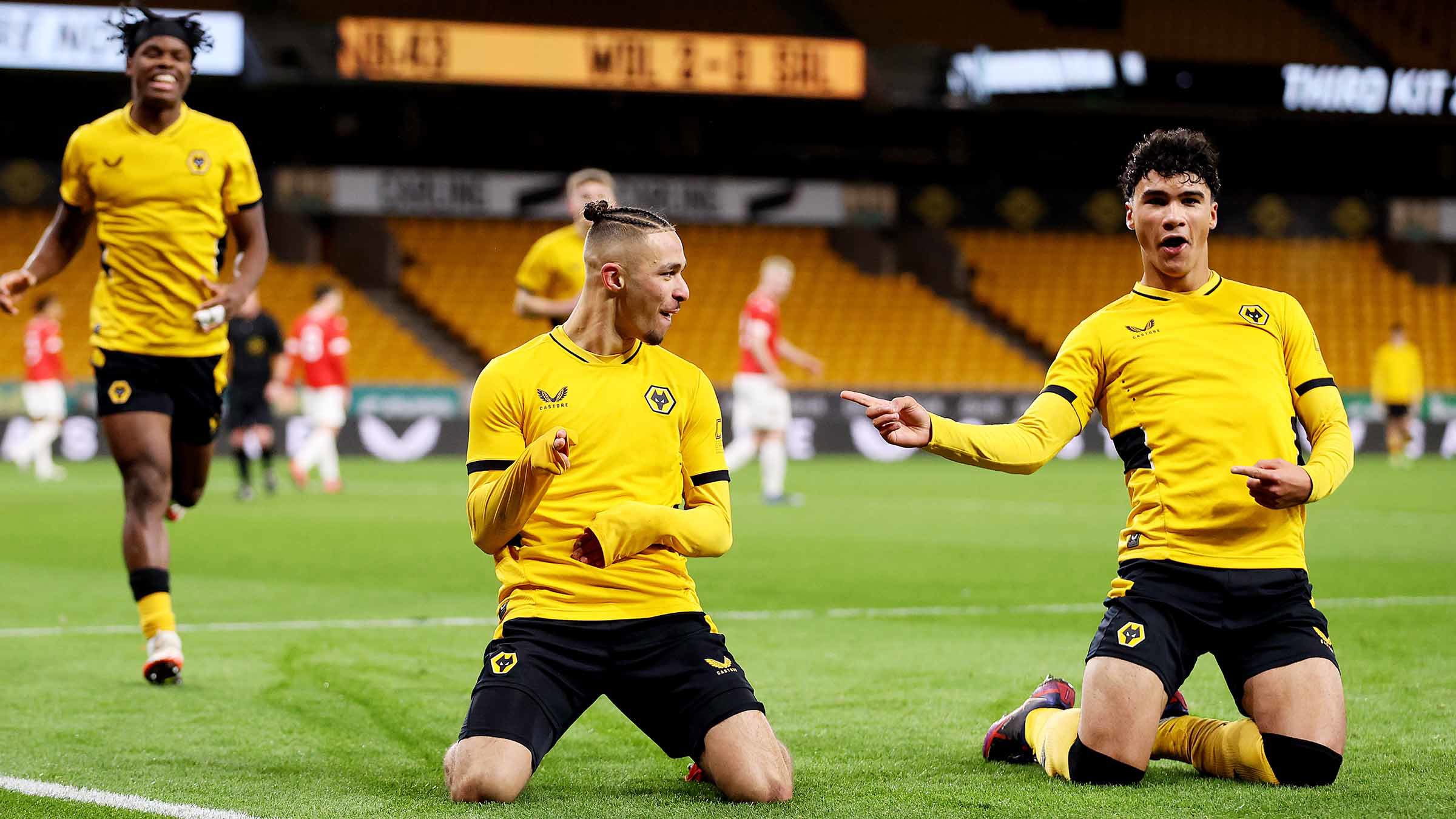 Roberts | 'It's a dream come true' | Academy | News | Wolverhampton ...