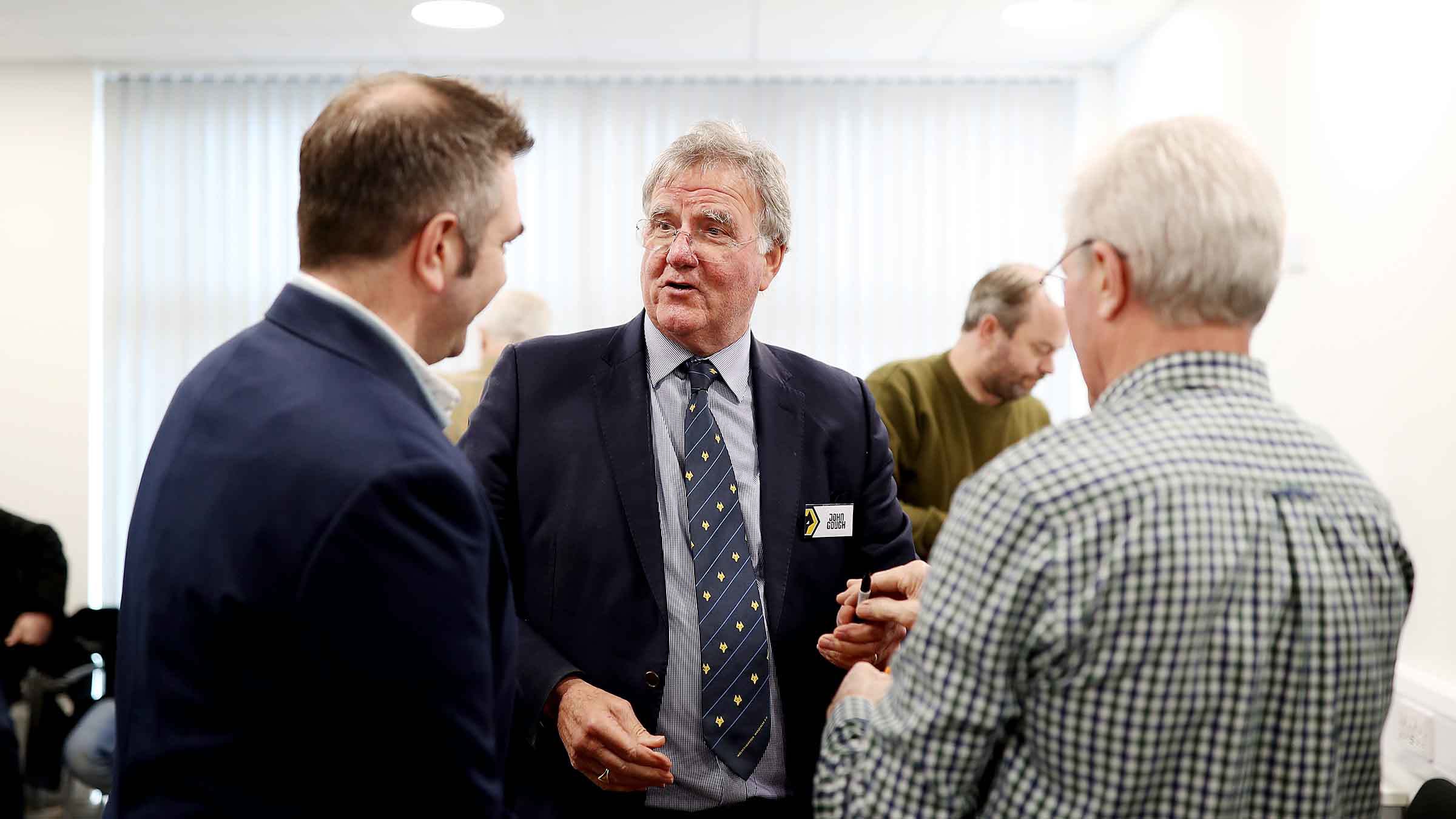 Gallery | Wolves legends taken on tour of Compton Park | Club | News ...