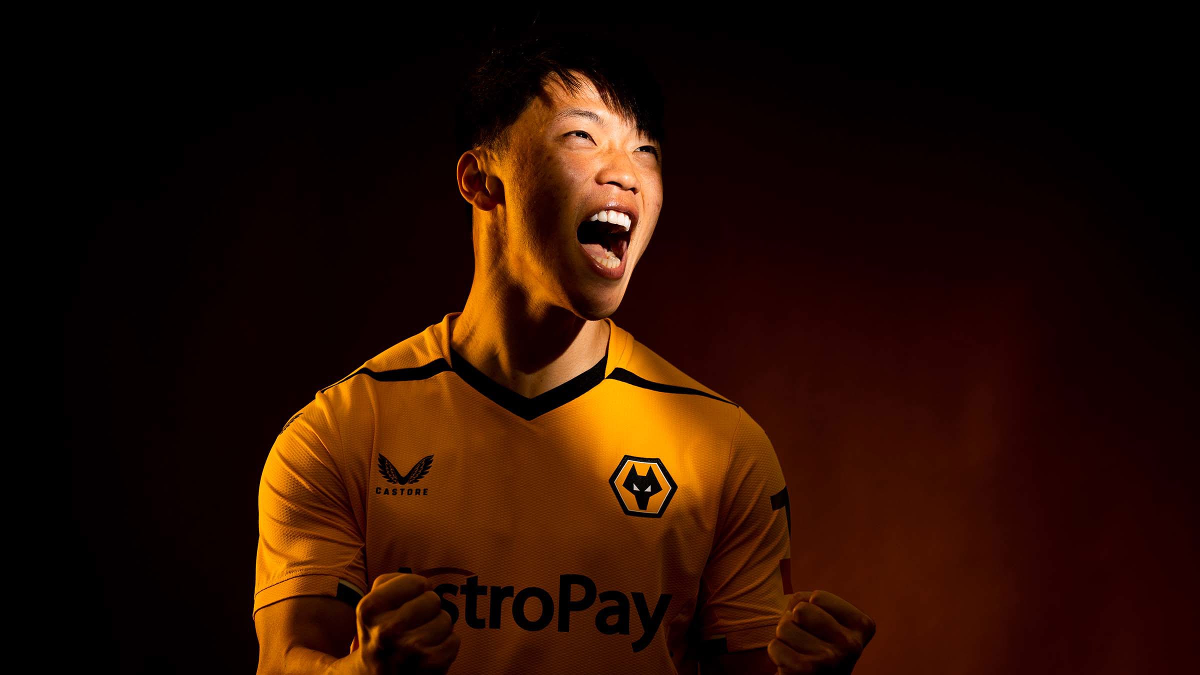 The Fan Inside | Hee Chan Hwang | Features | News | Wolverhampton ...