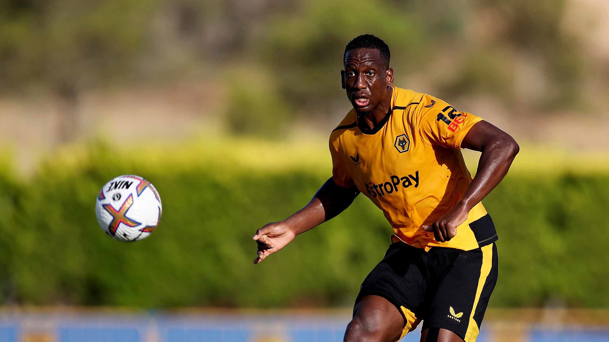 Preparing To Battle | Willy Boly | Features | News | Wolverhampton ...