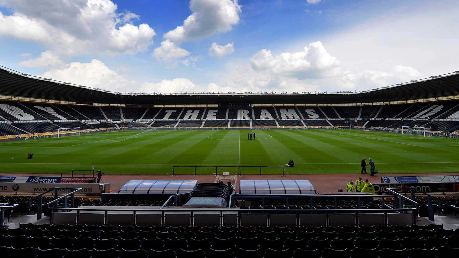 Away Mascot For Derby | Club | News | Wolverhampton Wanderers FC