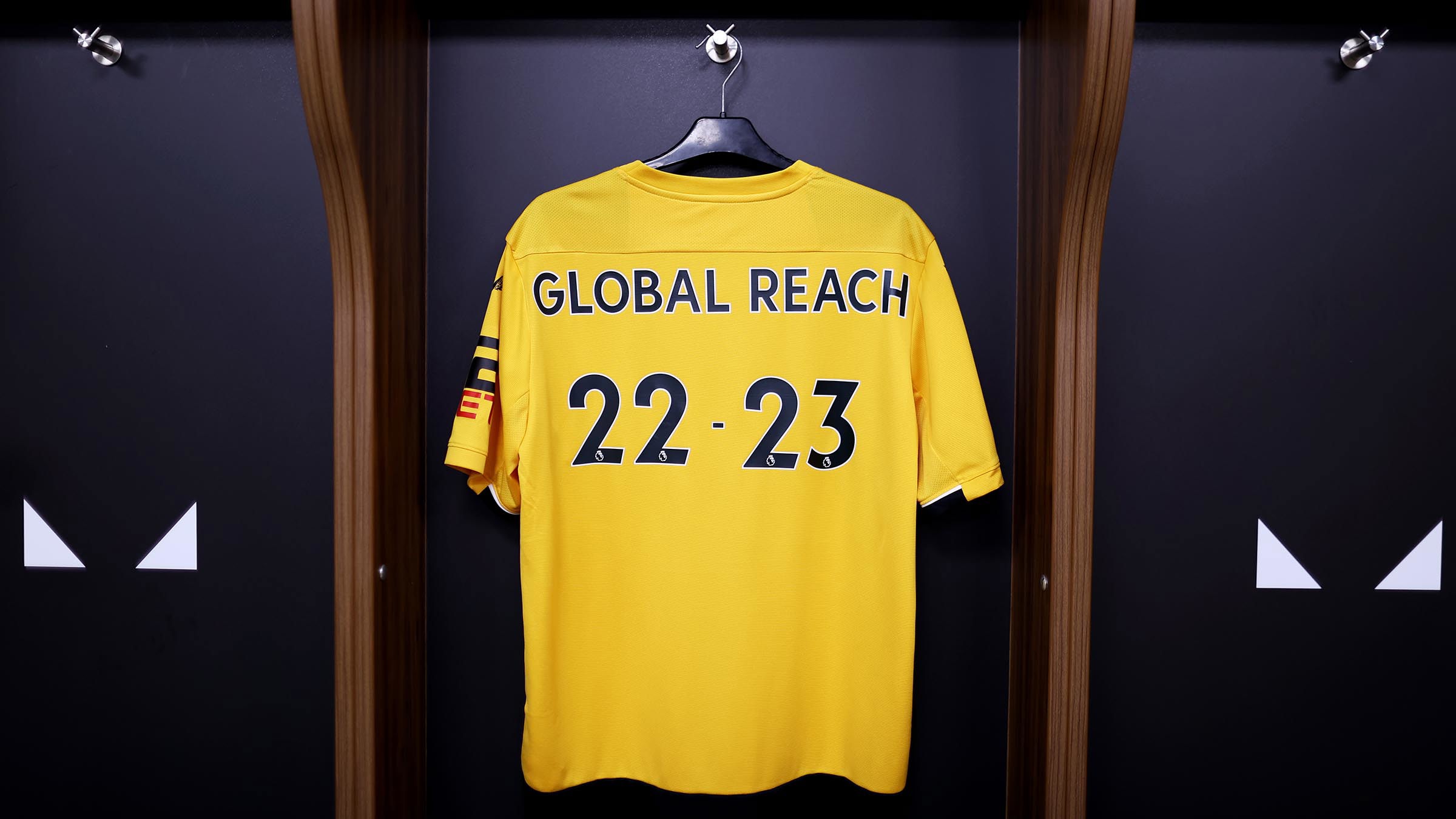 Wolves continue partnership with Global Reach | Club | News ...