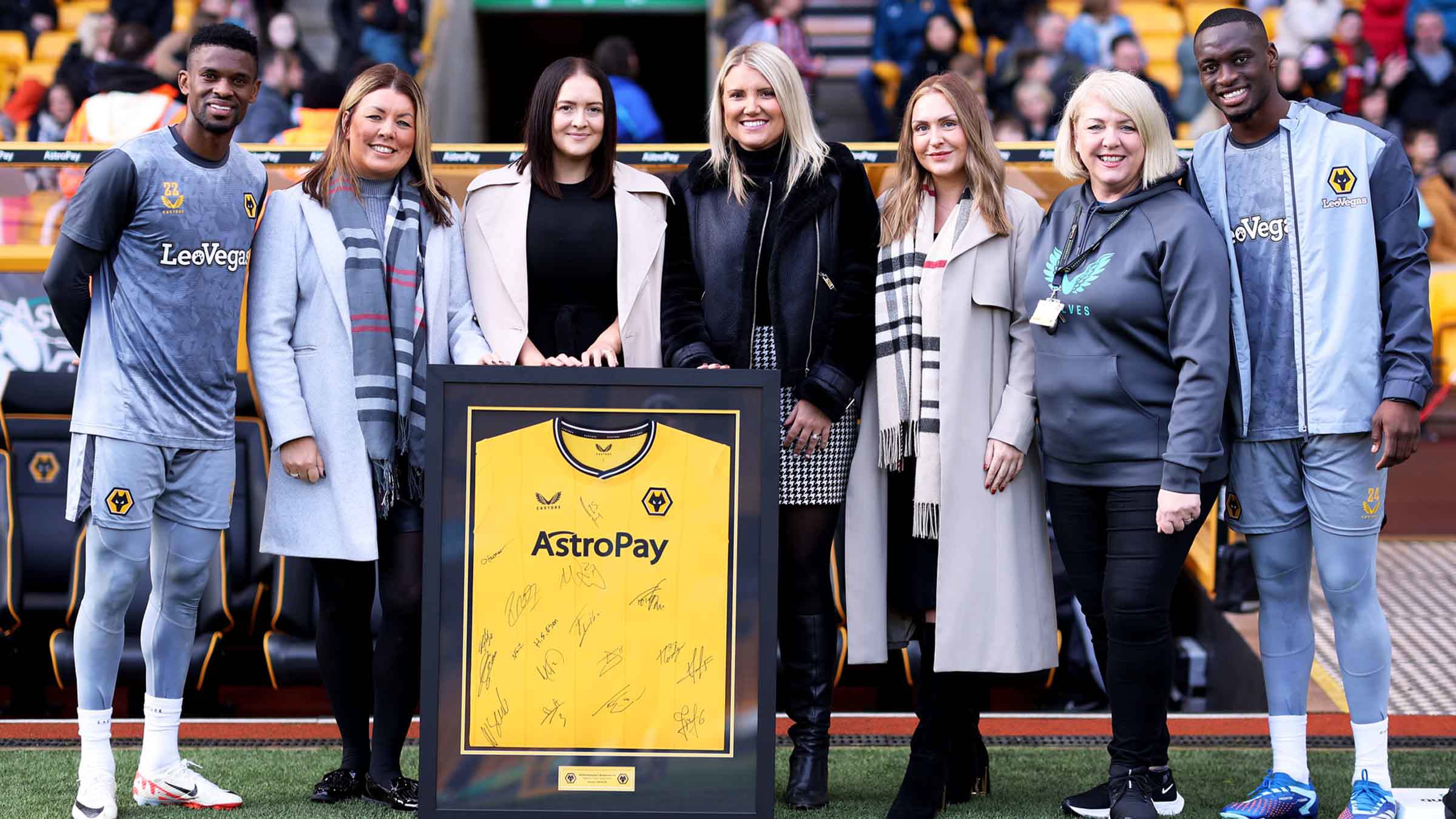 Wolves extend Tipton & Coseley partnership | Junior Fans | News ...