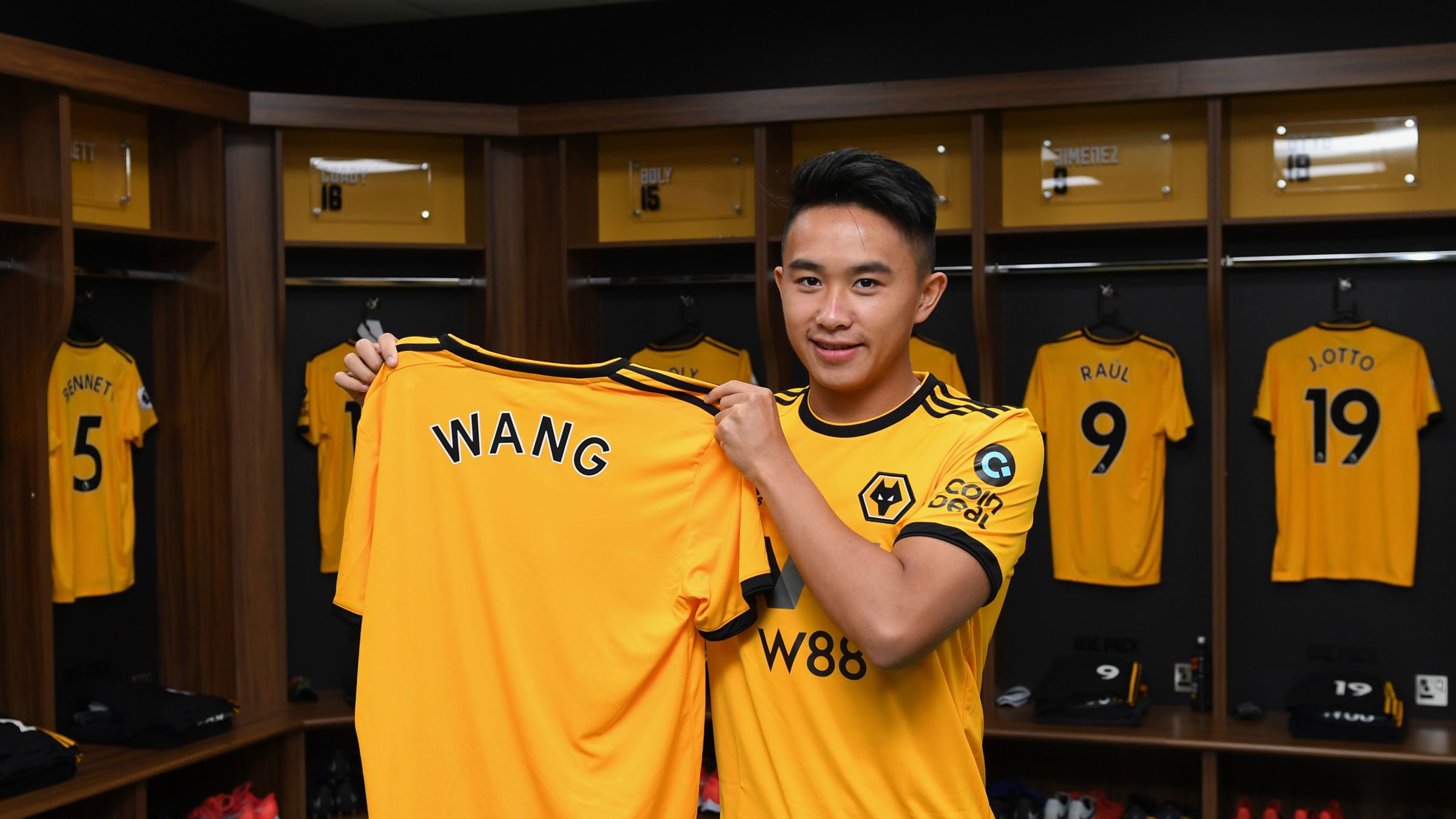 Wolves sign youngster David Wang | Under-21 | News | Wolverhampton ...