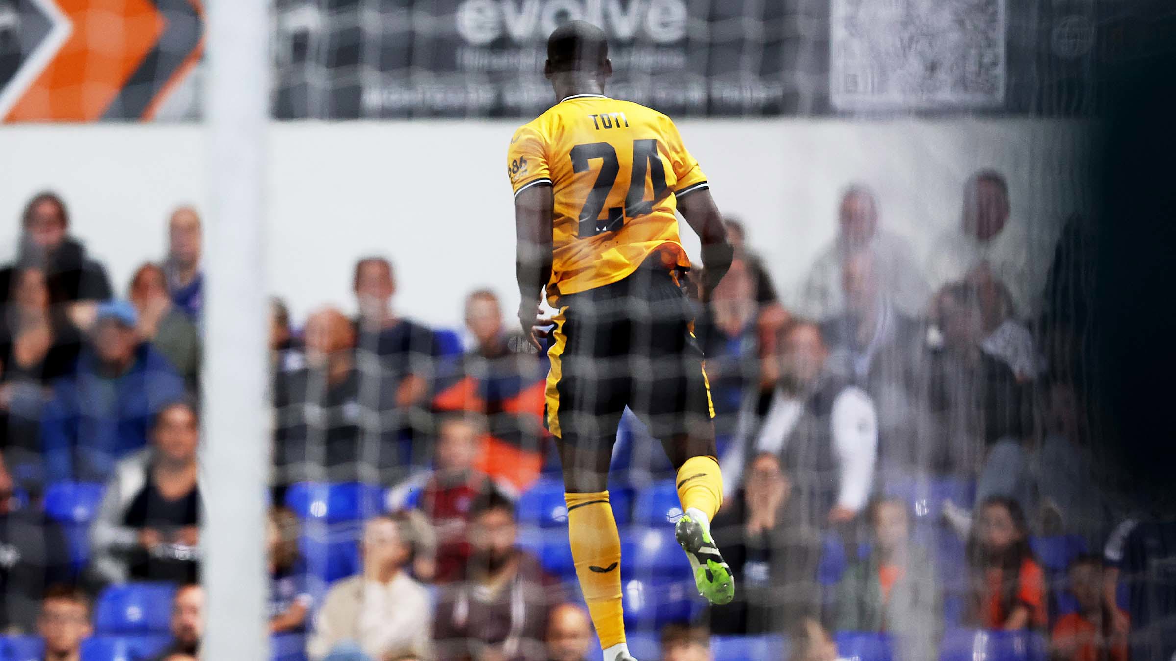 Gallery | Ipswich 3-2 Wolves | Men's First-Team | News | Wolverhampton ...