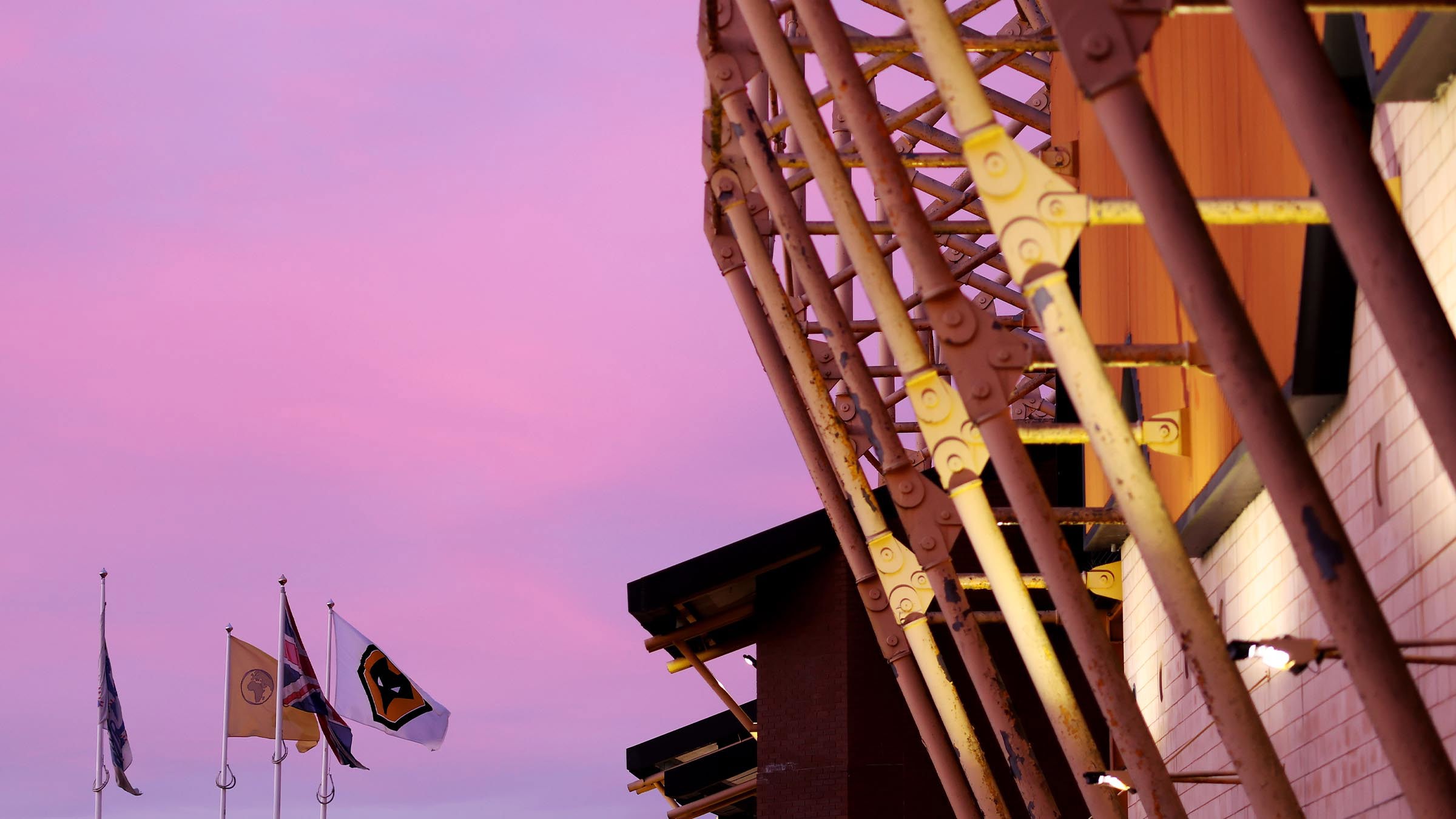 Molineux to pay tribute this afternoon | Club | News | Wolverhampton ...