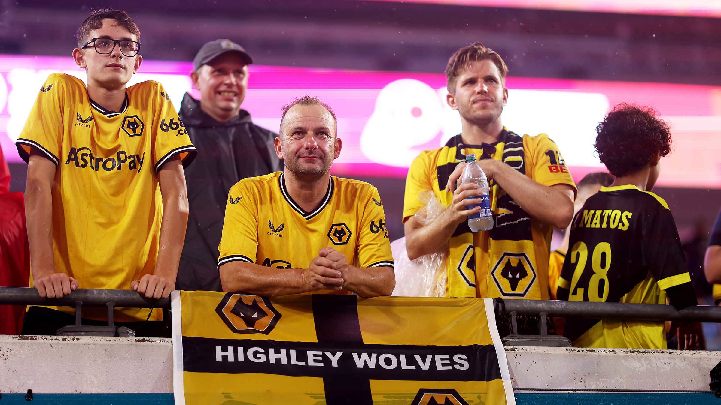 Feature on the Wolves App and win big prizes | Club | News ...