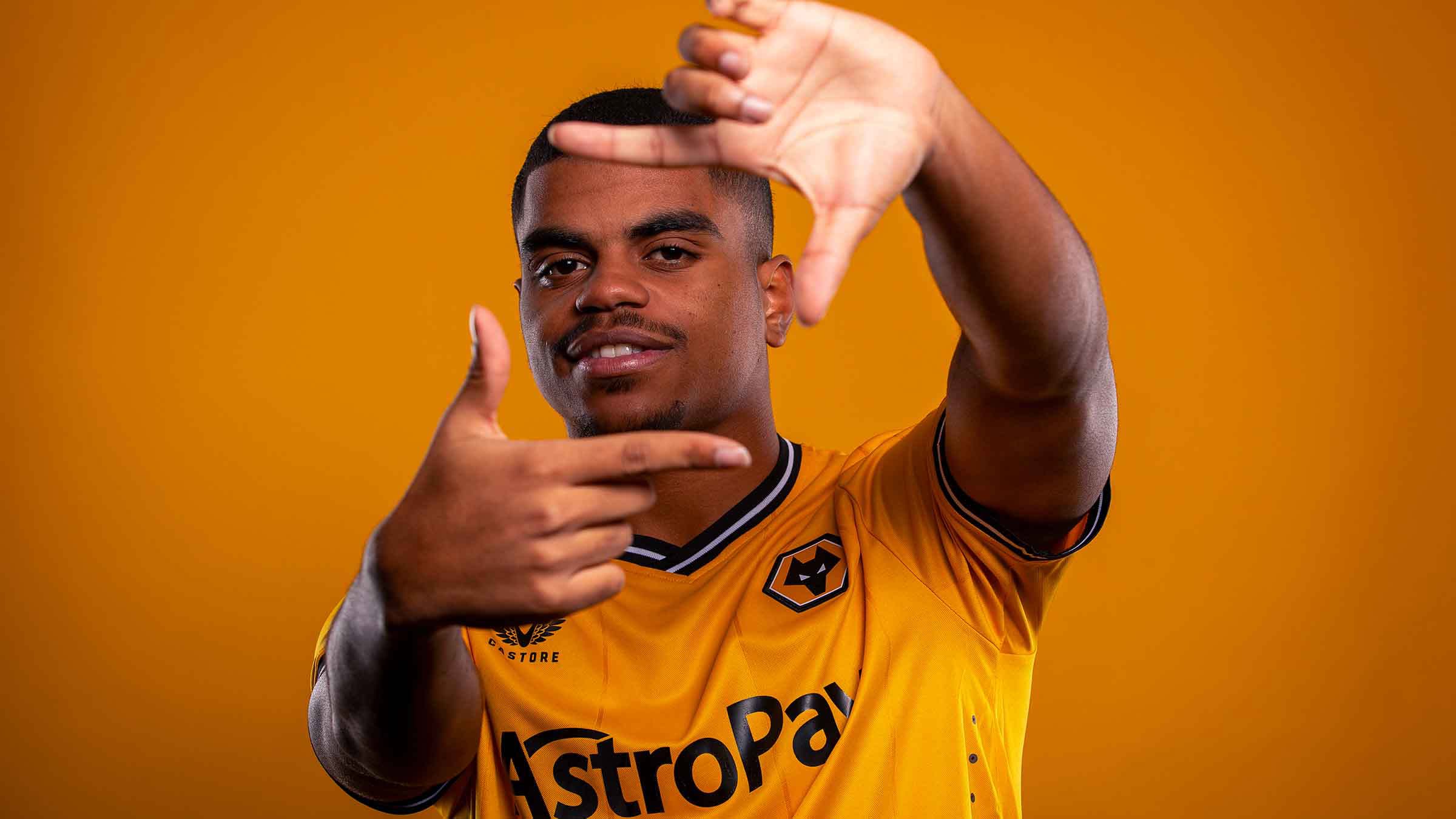 Gallery | Noha Lemina joins the pack | Men's First-Team | News ...