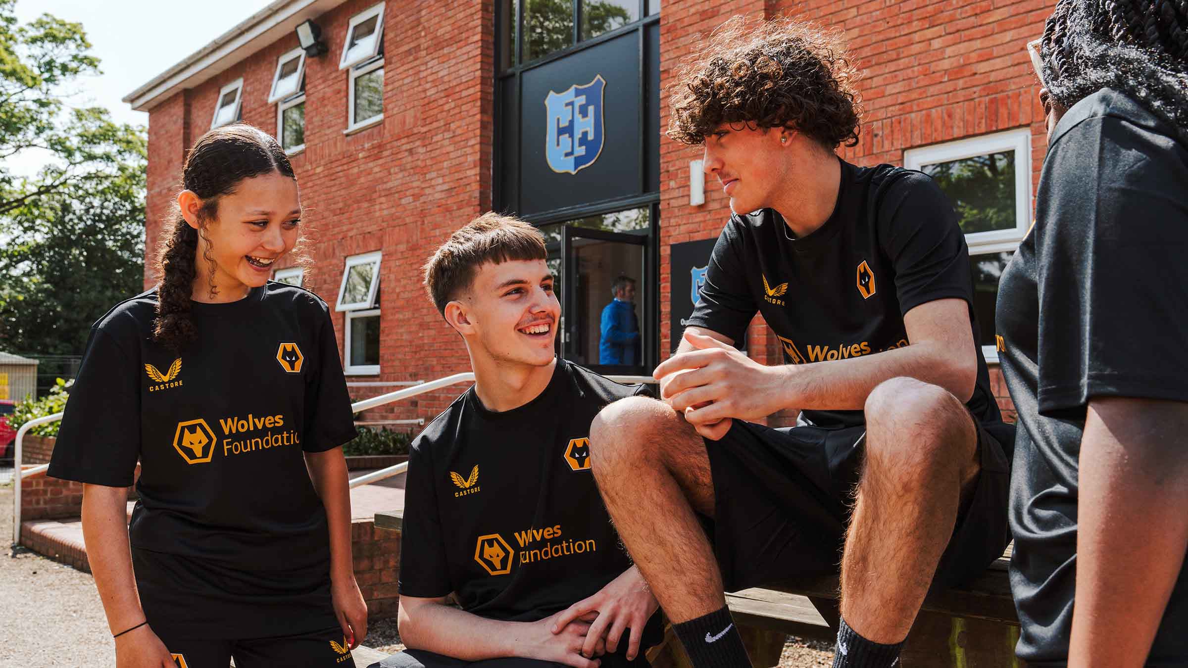 Exciting partnership launched with local academy | Foundation | News ...