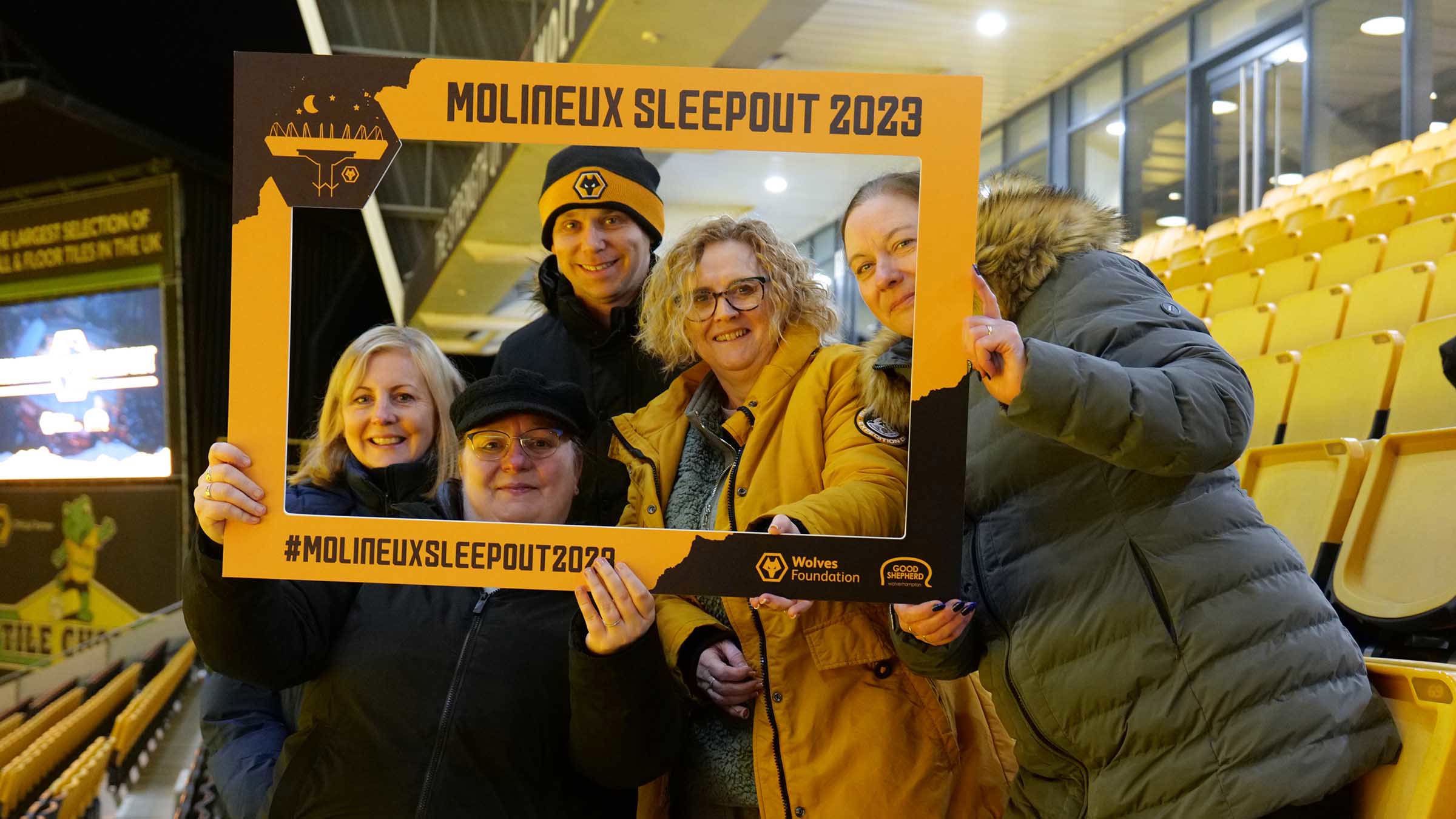 Molineux Sleepout: What the fundraisers said | Foundation | News ...