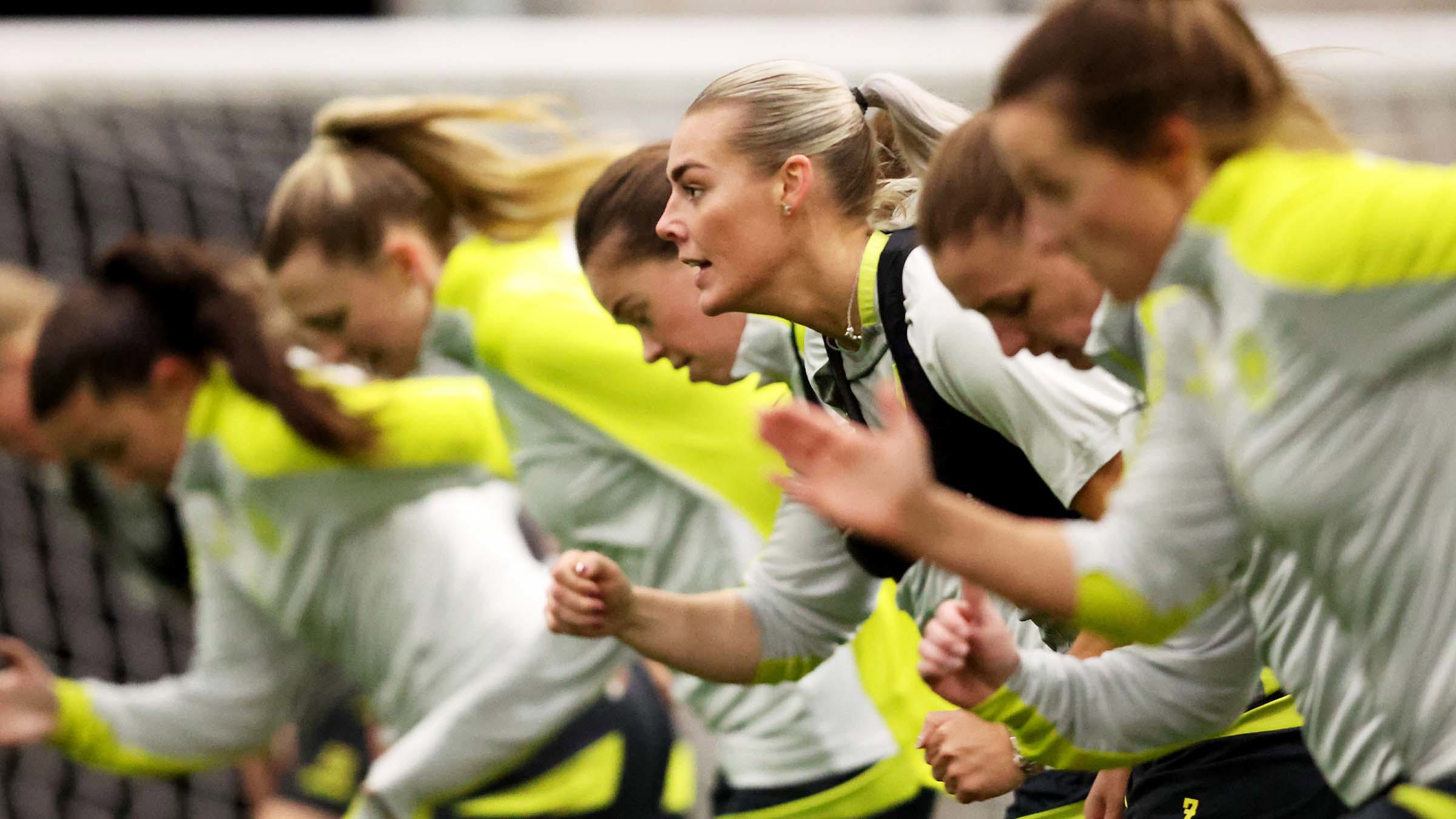 Gallery | Wolves Women prepare for derby day | Women's First-Team ...